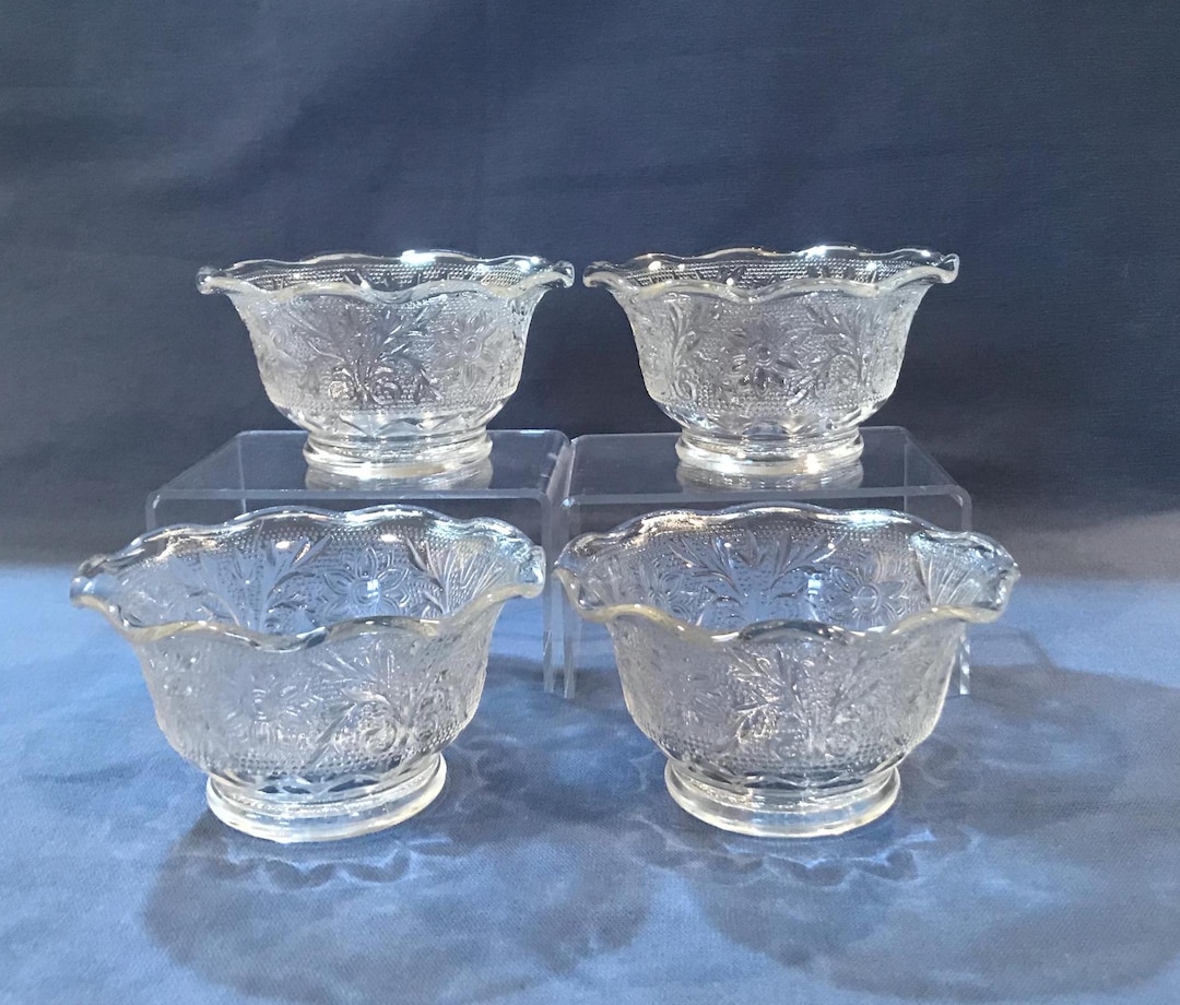 4 Anchor Hocking Sandwich Glass Pattern Custard / Dessert / Fruit Cups ...