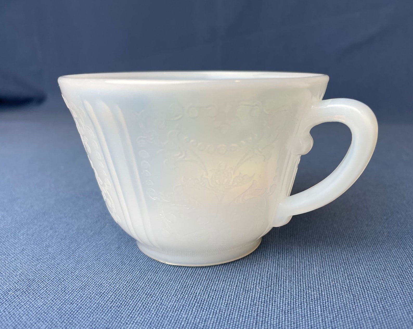 2 American Sweetheart Monax Cups in White by Macbeth-evans. Vintage ...