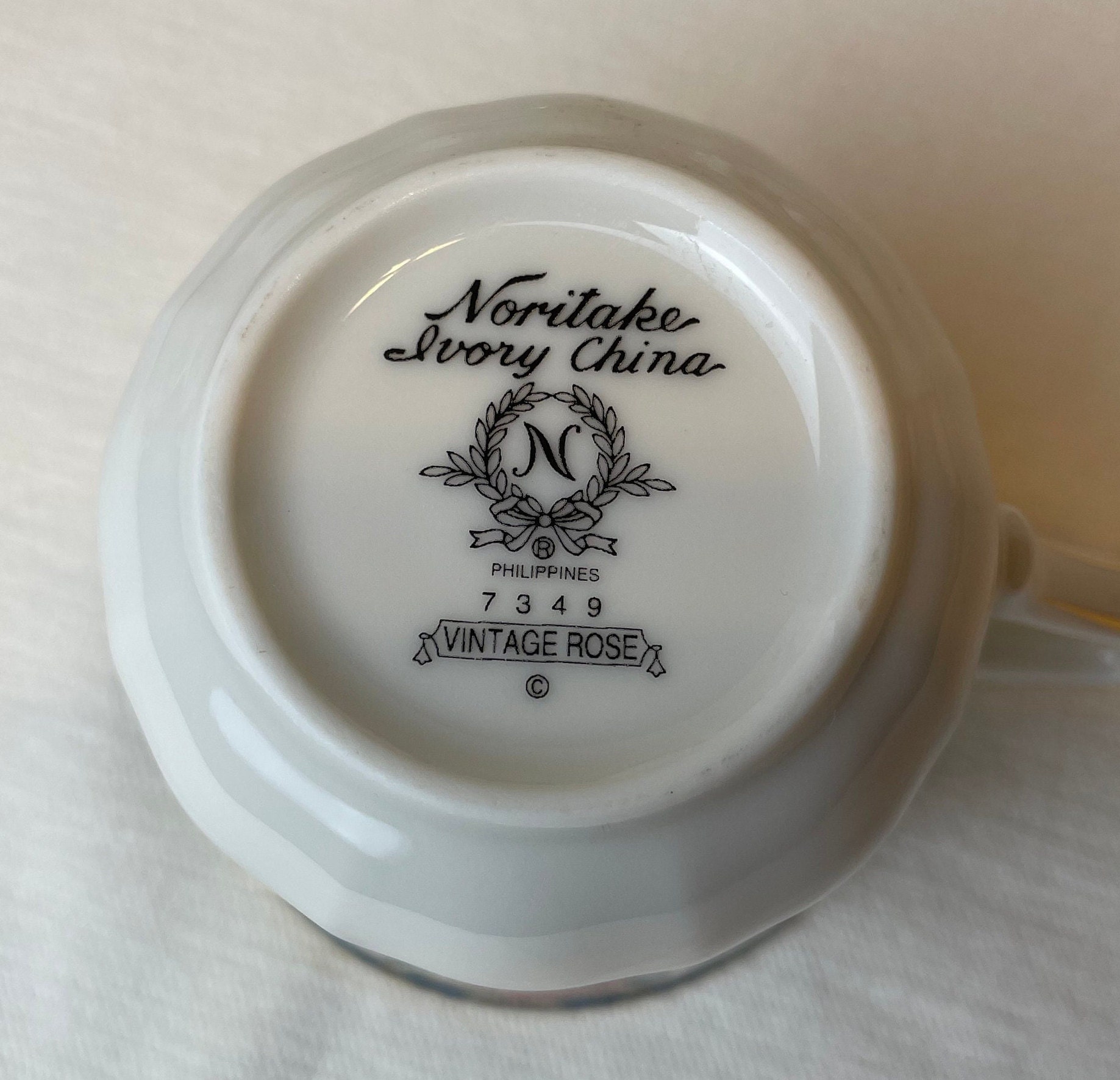 Noritake Vintage Rose. Gold Rimmed With Blue Coloring and Pink Flowers ...