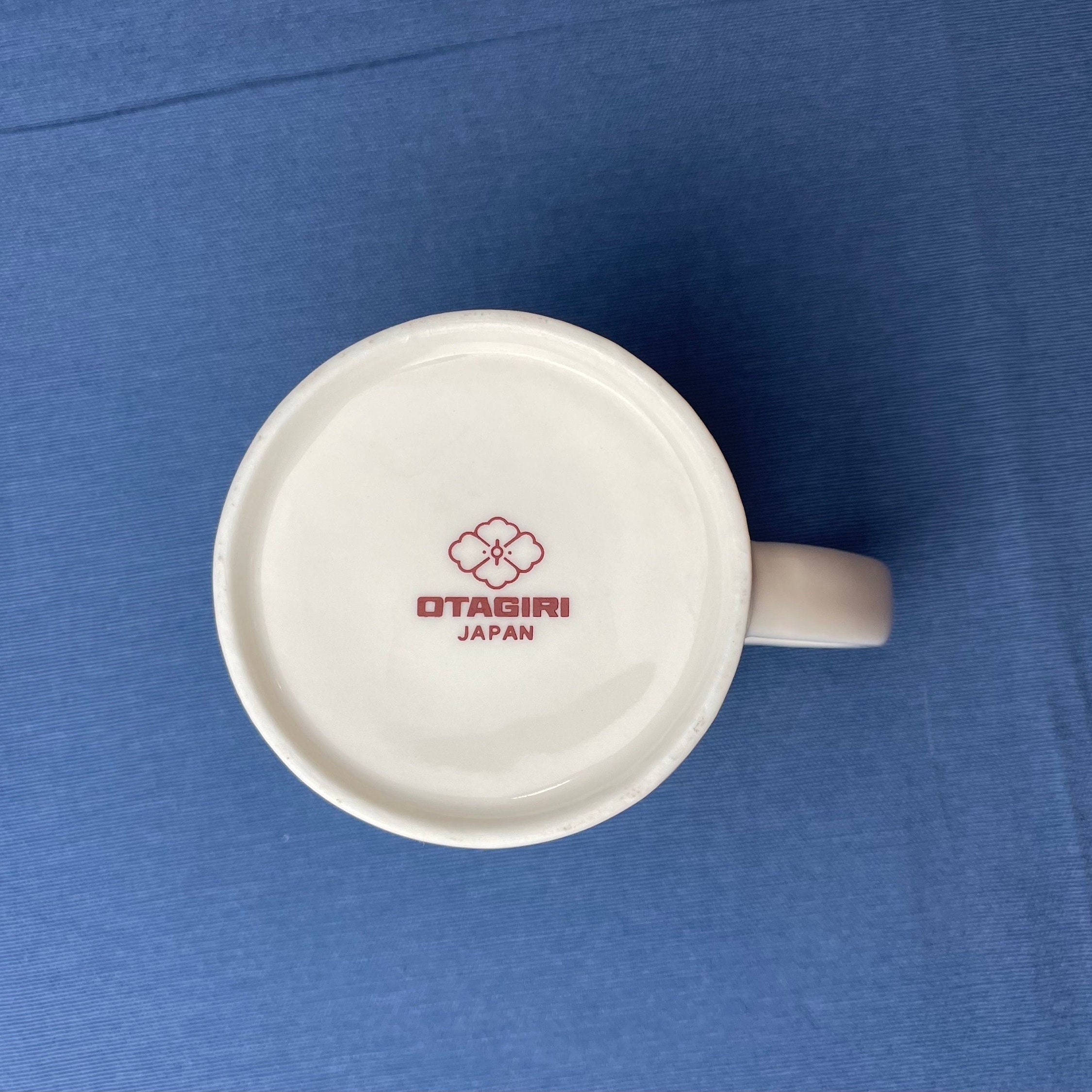 Vintage Otagiri Mug Featuring Bell-shaped Flowers Outlined in Gold ...