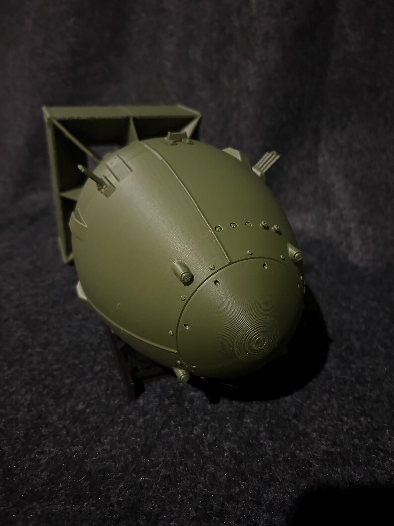 Jumbo Scale 1/8 “fat Man” Nuke Model - Etsy