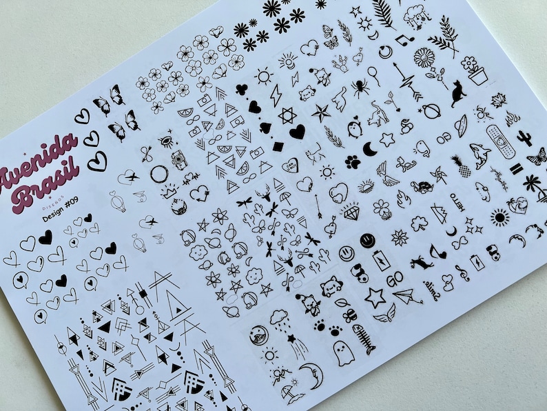 Random Rhapsody Printable Nail Designs Nail Stamp Plate Nail Art Trace ...