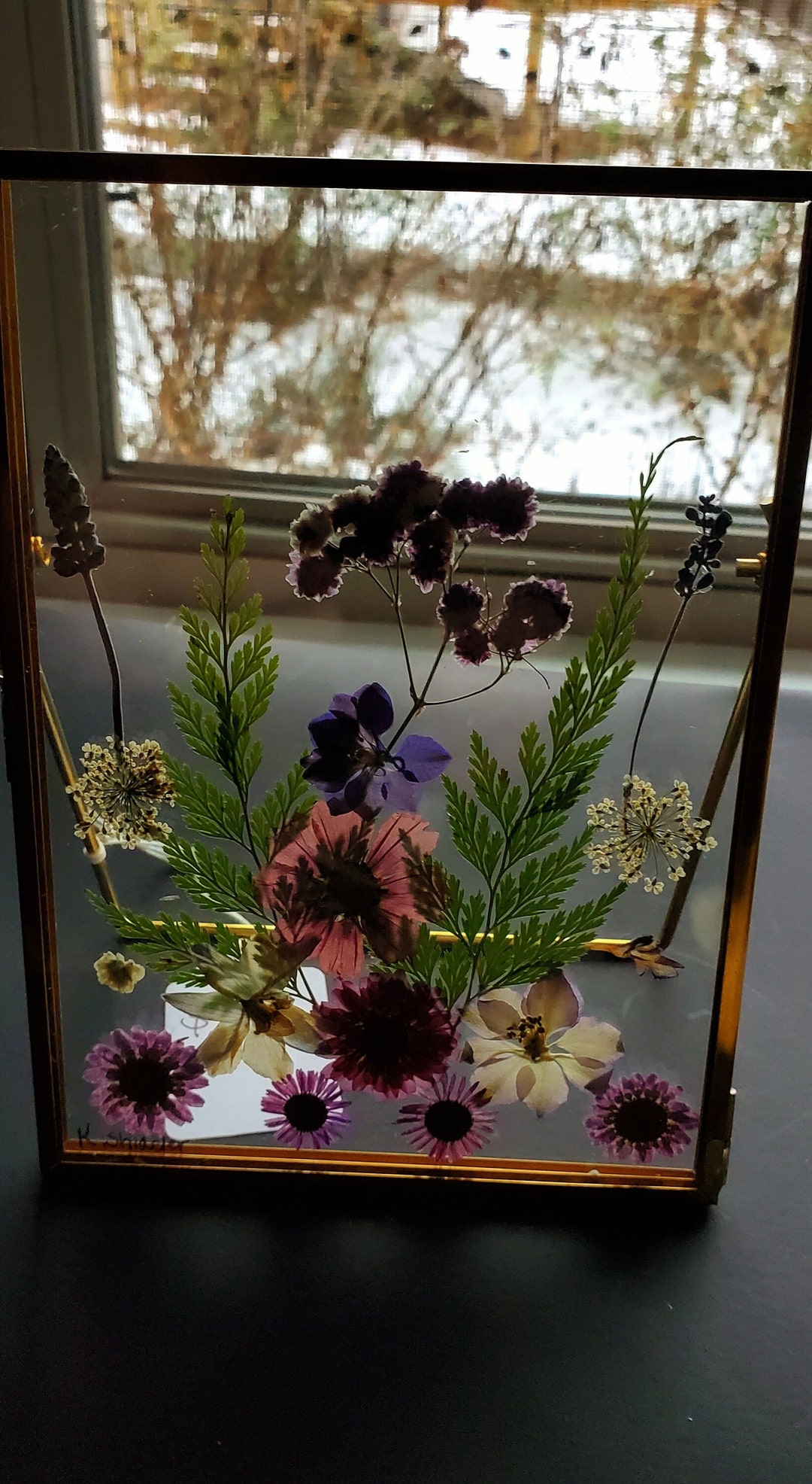 Pressed Flowers on Standing Glass Floating Metal Frame 4x7 - Etsy