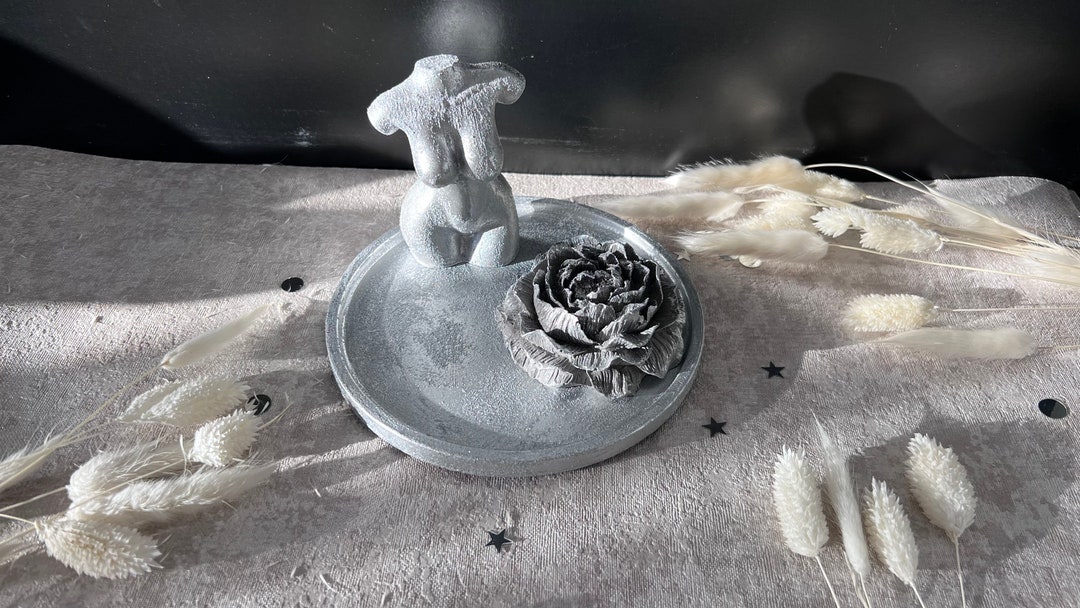Round Tray With Goddess Figure and Jesmonite Peony / Jewellery Tray ...
