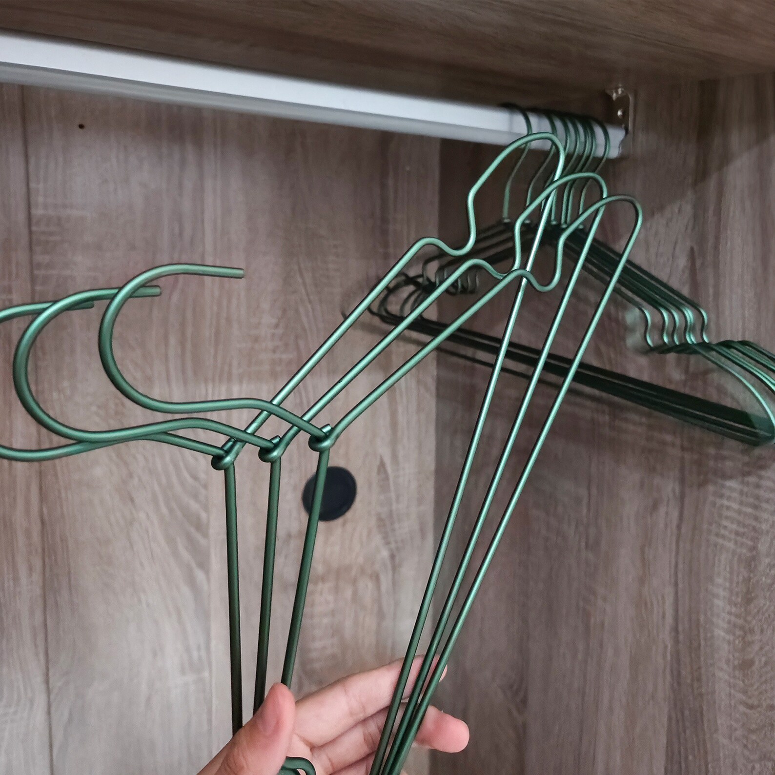 10 PCS Wire Tank Top Hangers ,aluminium Ultra Clothes Hangers, Wardrobe ...