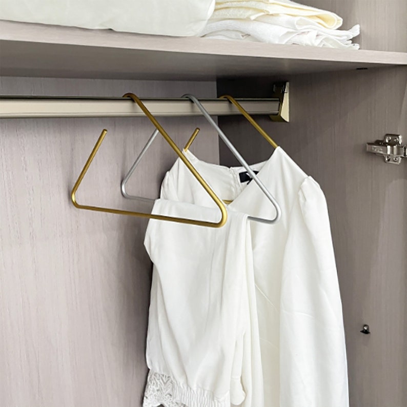 Aluminum Triangle Pants Hanger With Open End, Anti-slip Scarf Hangers ...