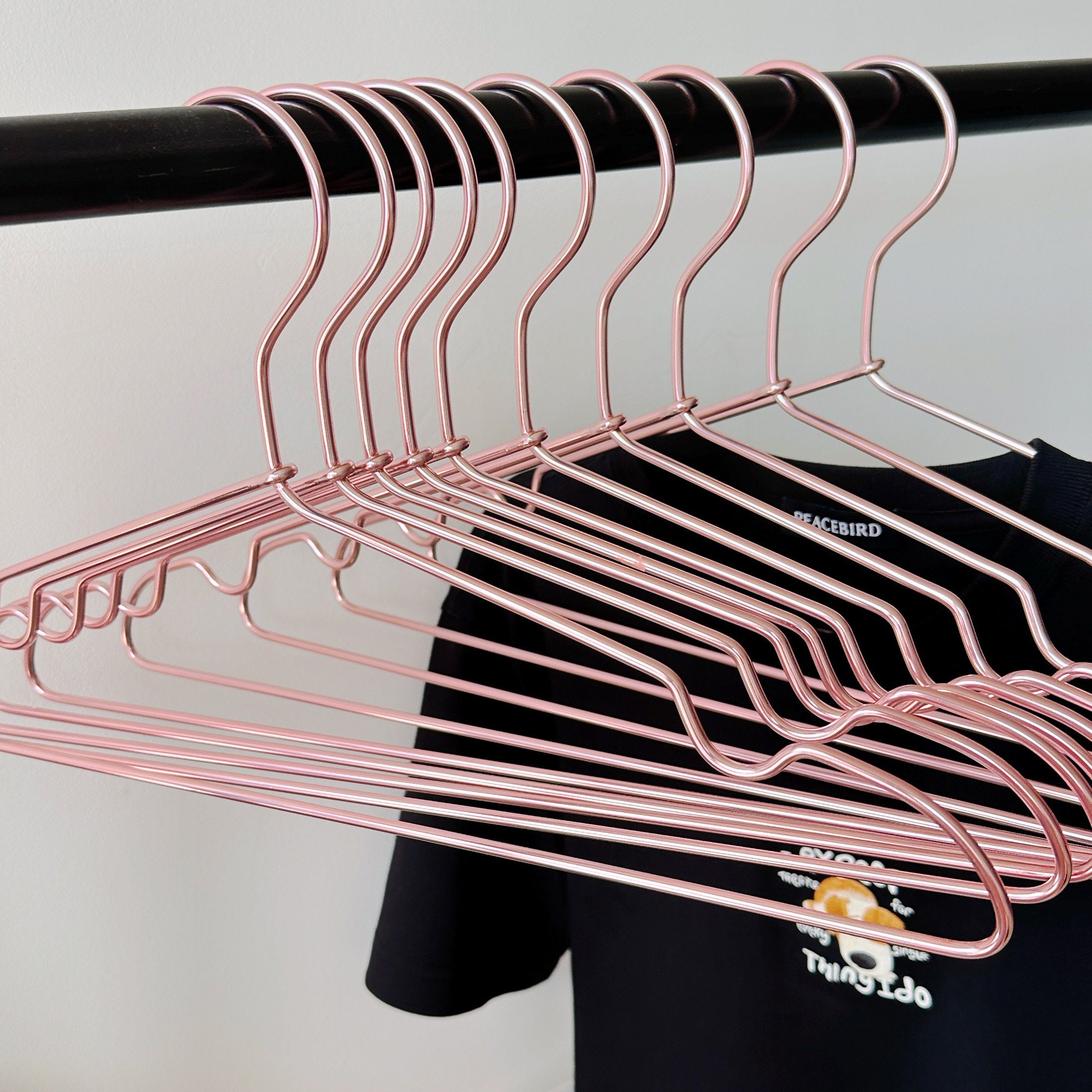 10 PCS Wire Coat Hangers ,aluminium Ultra Thin Space Saving Clothes ...