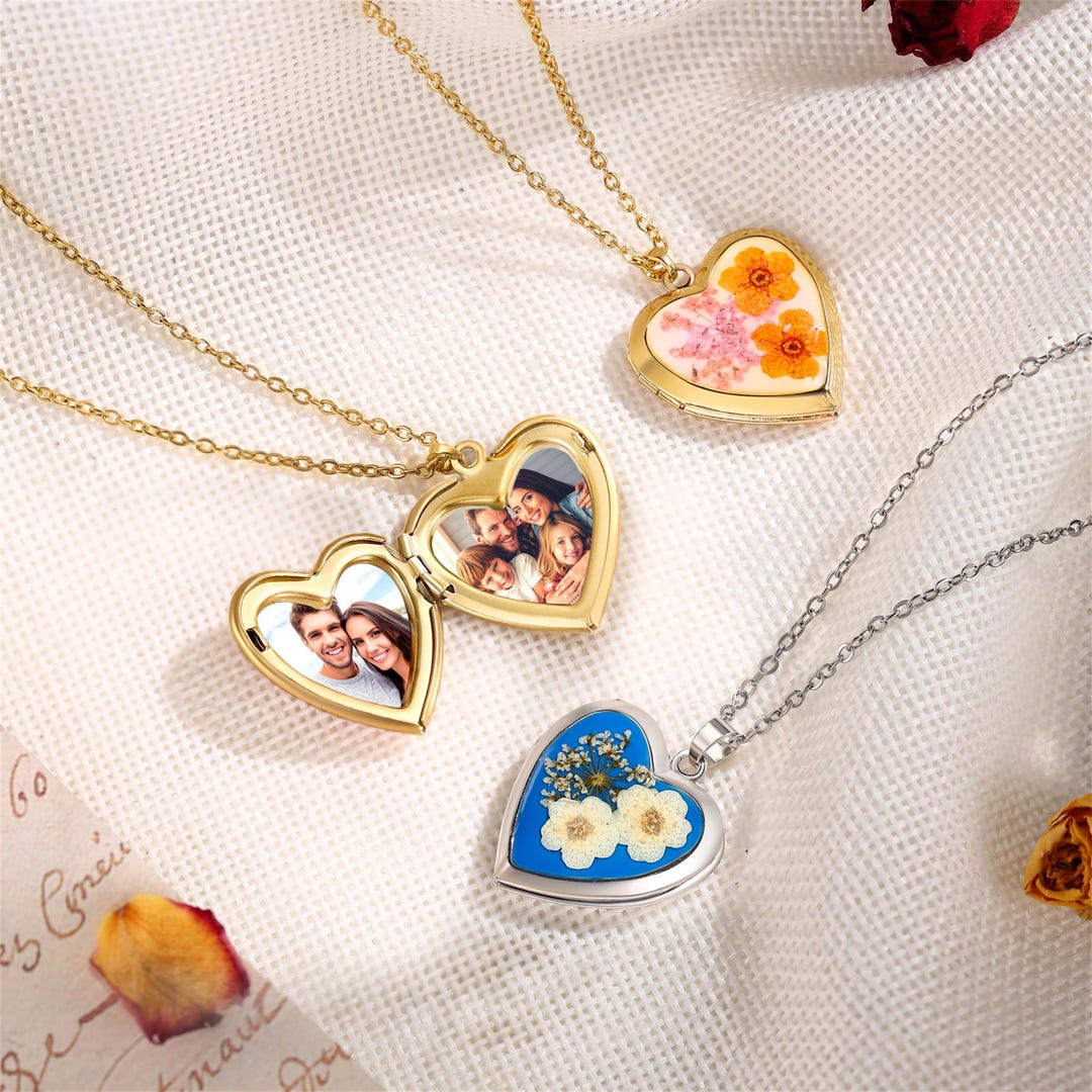 Personalized Wildflower Photo Locket Necklace,heart Locket Necklace ...