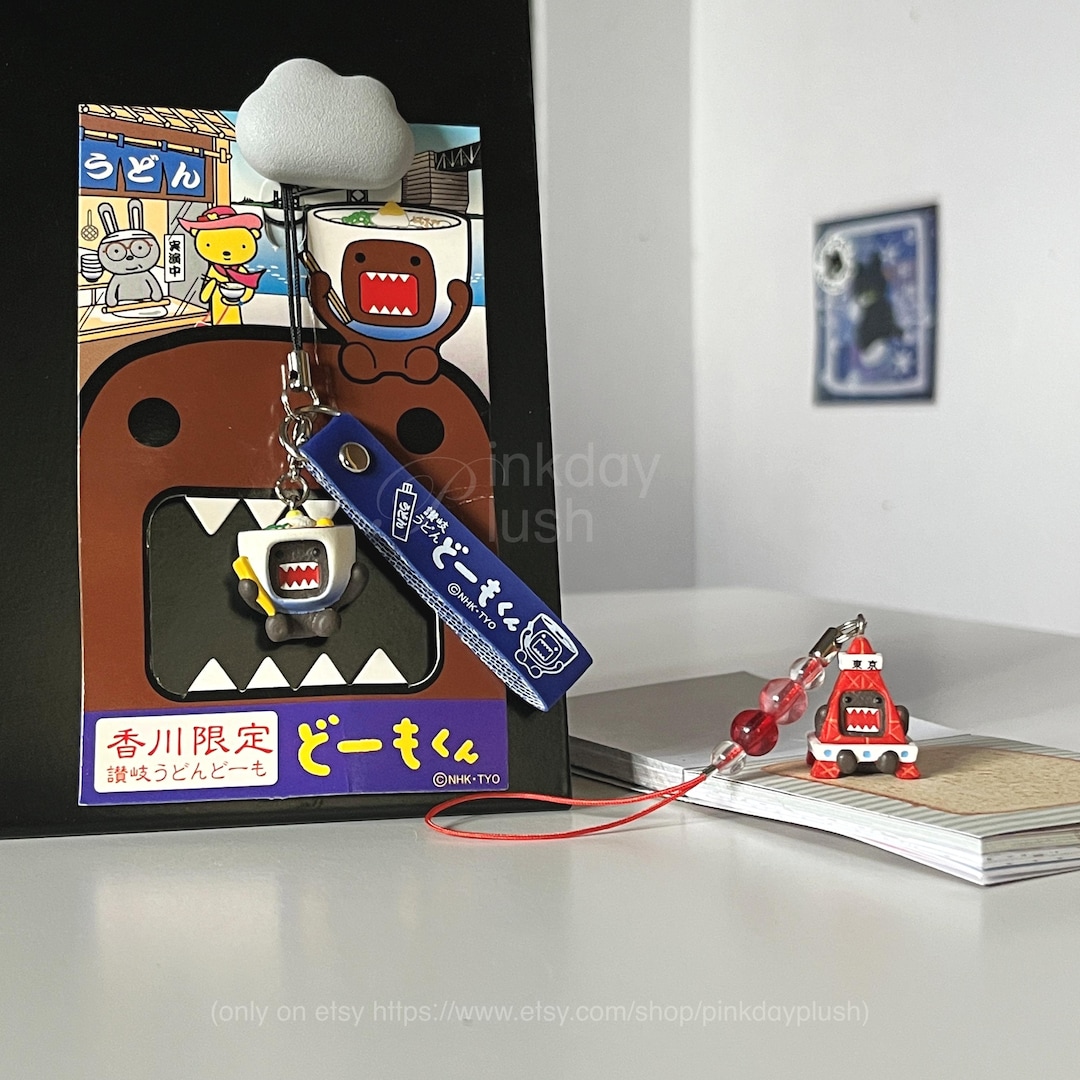 Domo Kun Figure Keychain – Sanuki Udon & Tokyo Tower / Rare Japan ...