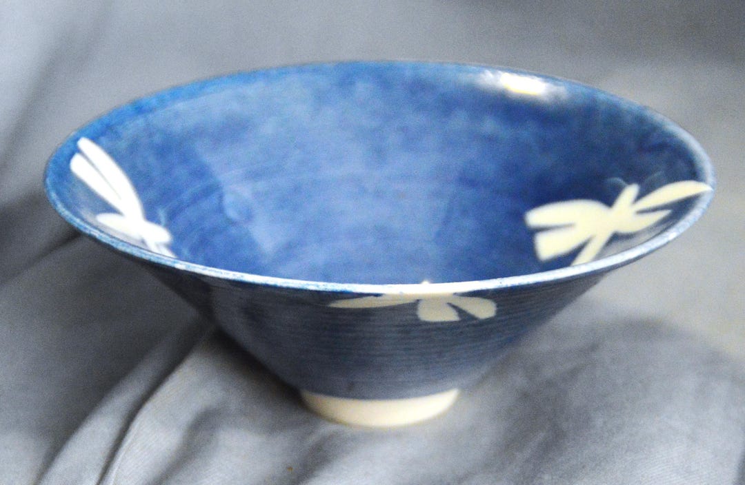 Vintage Studio Pottery Bowl Blue White Insects Sgraffito, Sauer, 14 Cm ...