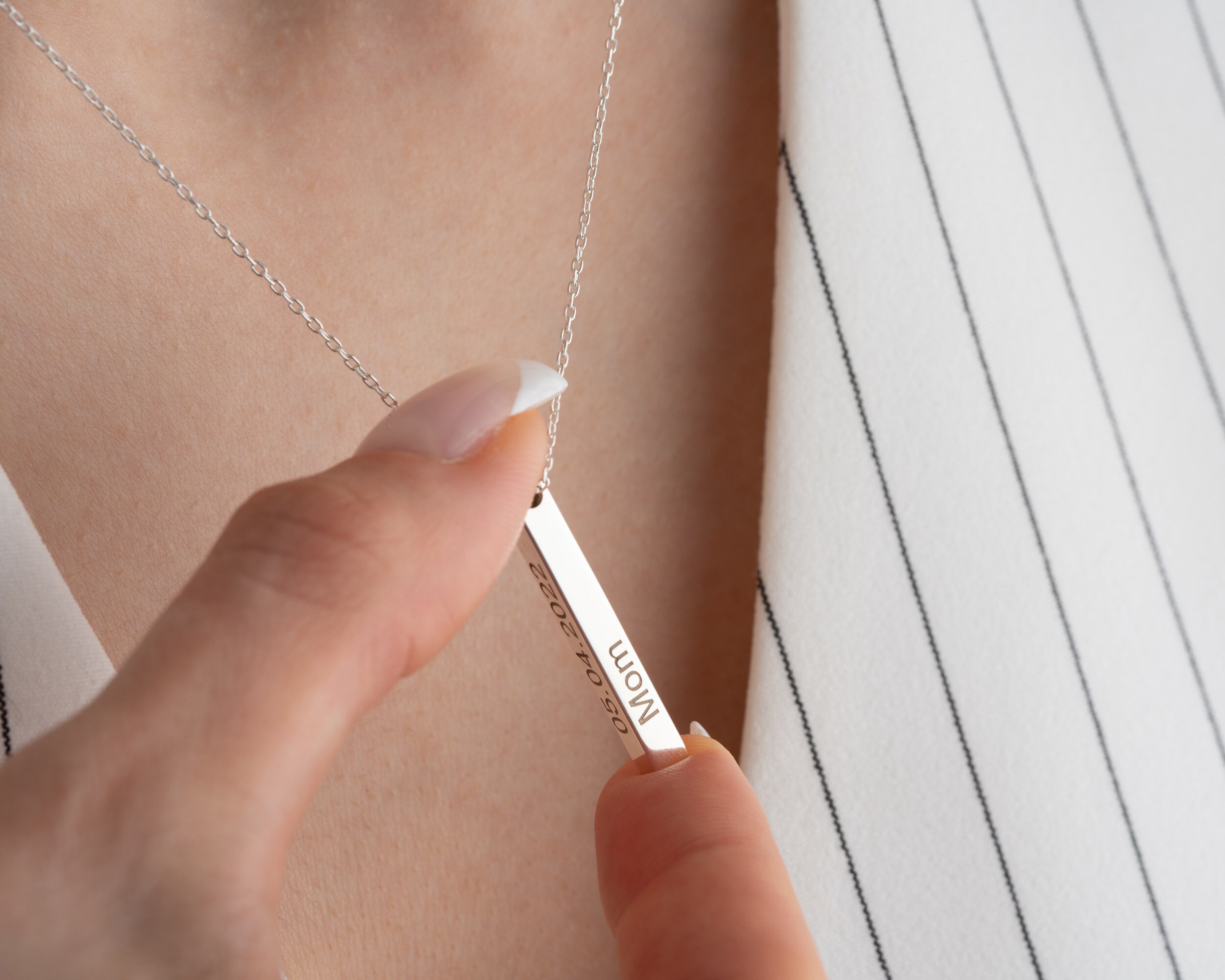 3D Vertical Name Bar Necklace, Engraved Name-date-coordinates Text ...