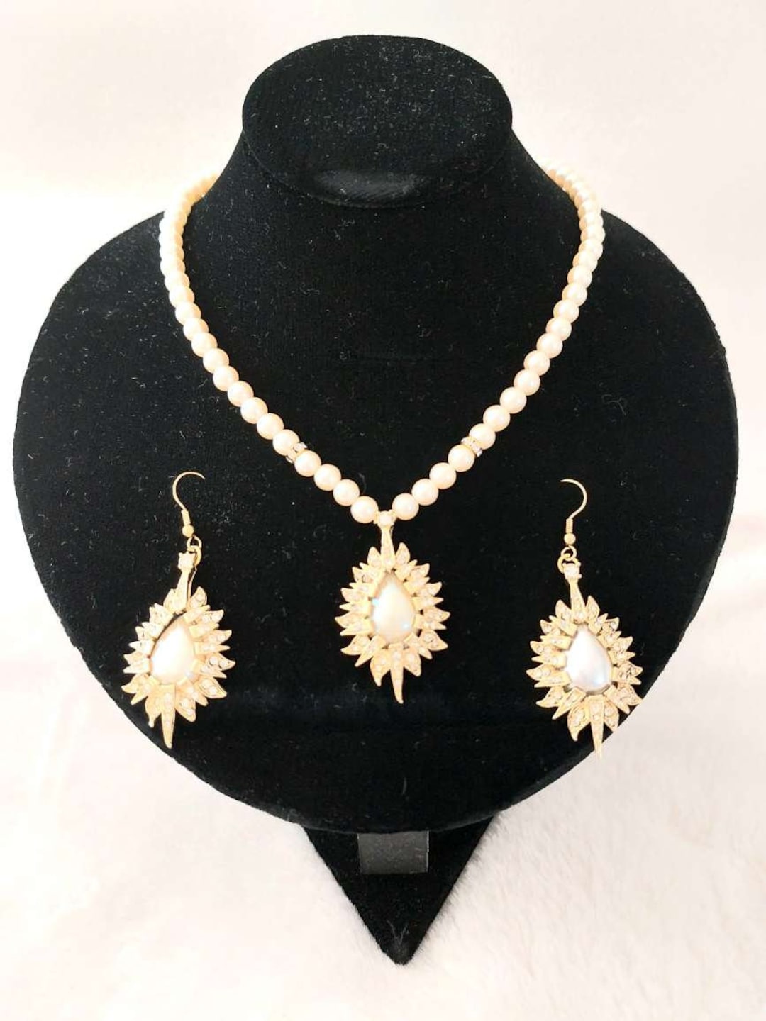 Pearl Costume Jewellery Set With Swarovski Crystals - Etsy