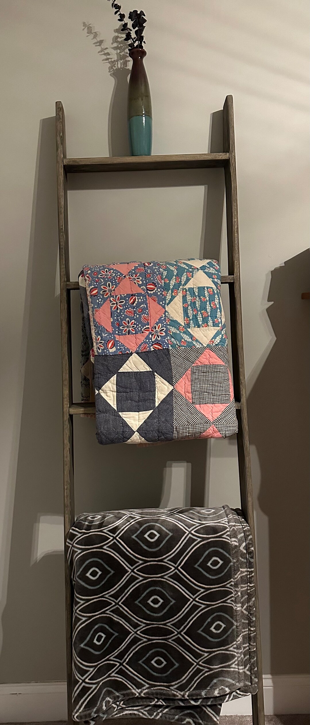 The Farmhouse Quilt Ladder - Etsy