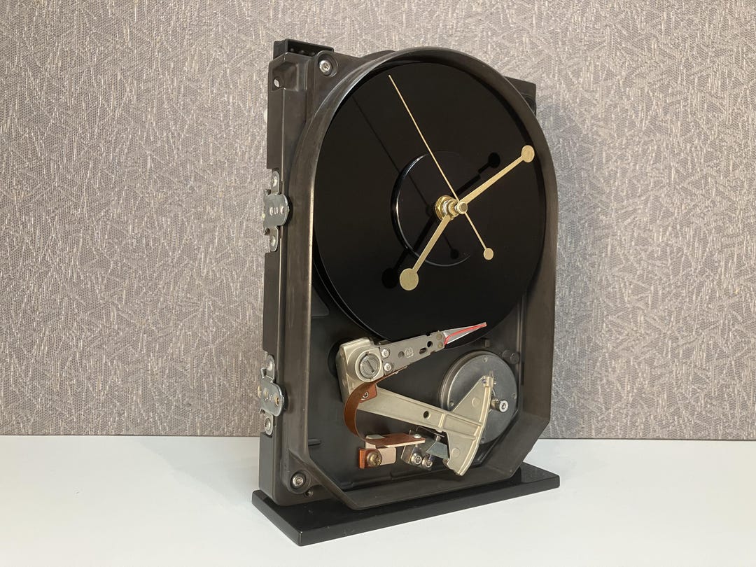 Vintage Hard Drive Desk Clock: Unique Tech Gift, Engineer Decor - Etsy