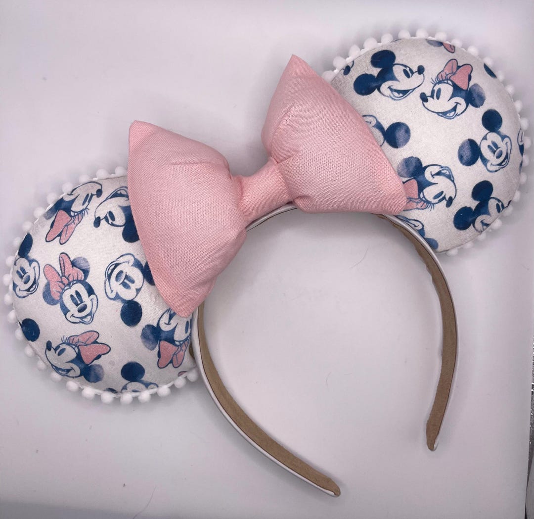 Minnie Mouse Ears - Size: Adult Disney Mickey Mouse Ears - Pink Bow ...