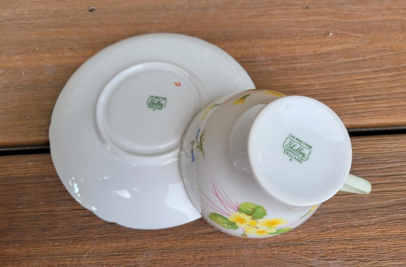 Shelley Primrose Pattern Green Handle Teacup & Saucer - Etsy