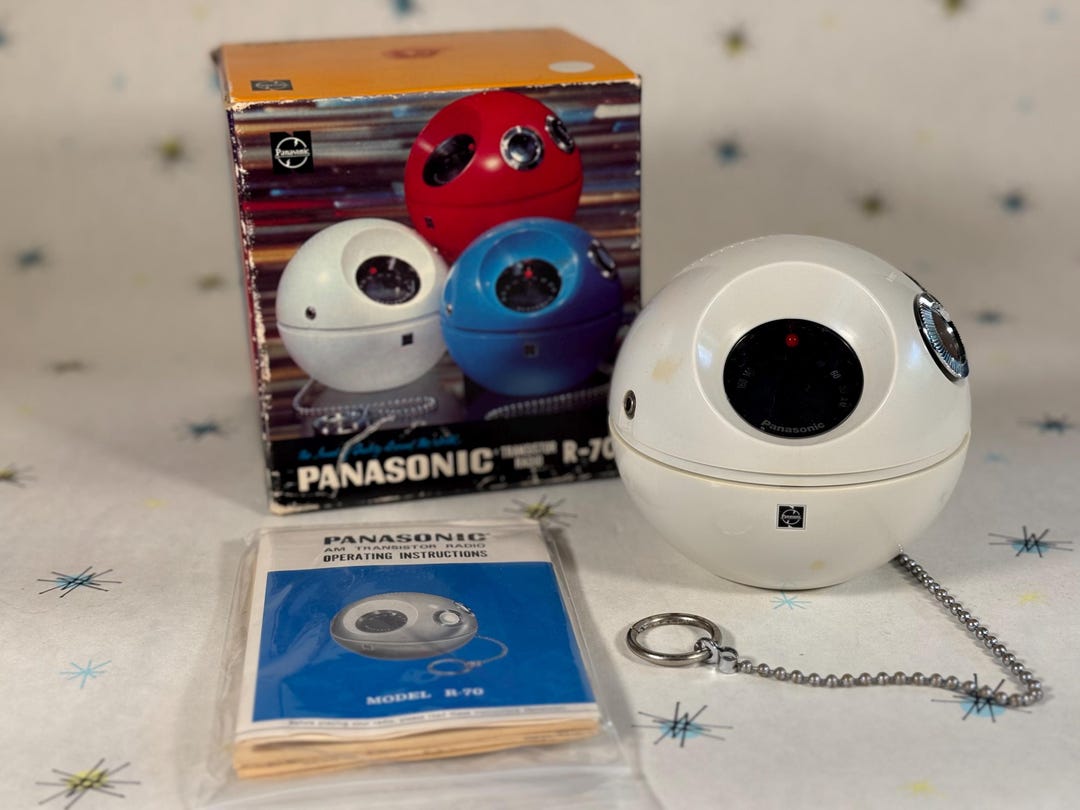 Panasonic R-70 Panpet Ball and Chain Radio - in Box - Etsy