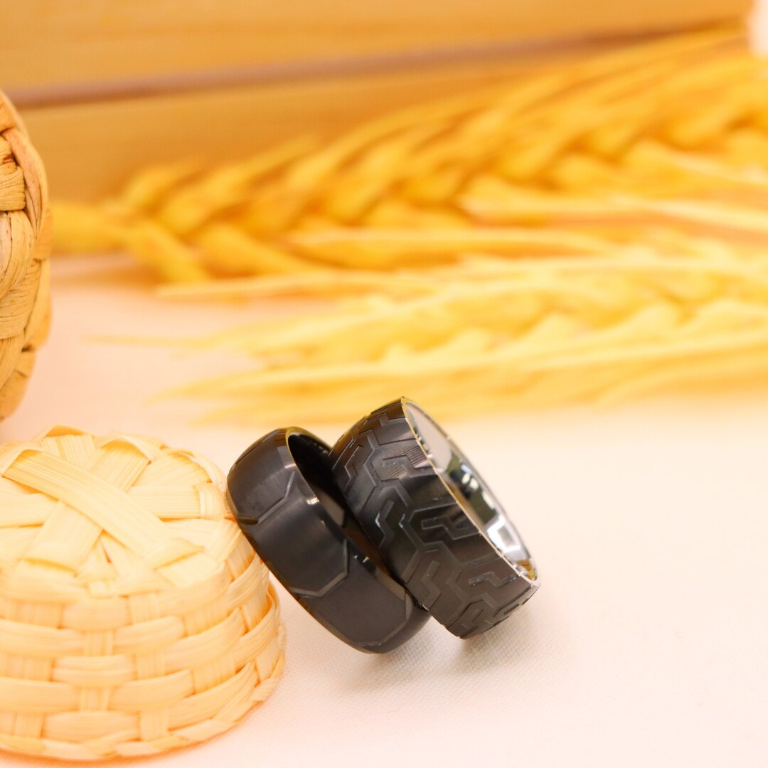 Black IP Plated Tire Thread Center Beveled Edge 8mm Tungsten Ring ...