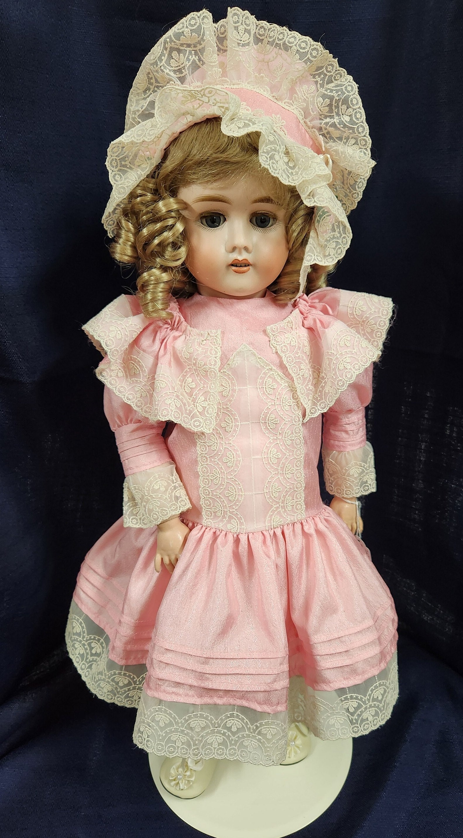 Max Handwerck 24 Inch Doll - Etsy