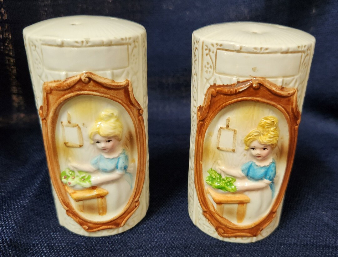 Vintage 1970's Sears Roebuck and Co. Salt and Pepper Shakers - Etsy