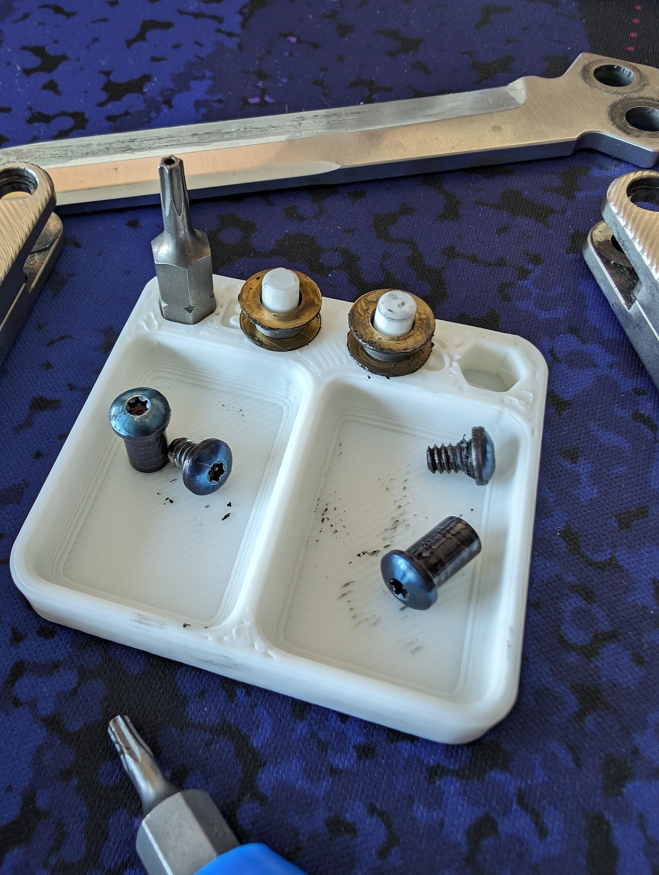 Balisong Disassembly Tray / Tuning Station - Etsy