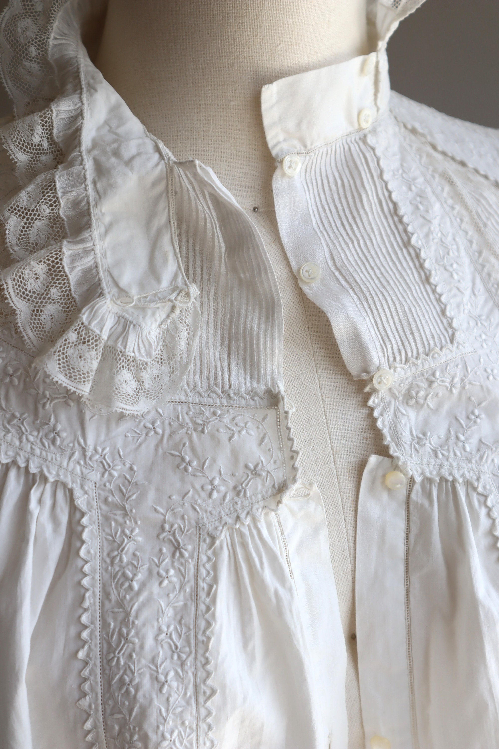 19th Roshester Museum Antique Dress - Etsy 19th Roshester Museum Antique Dress - Etsy