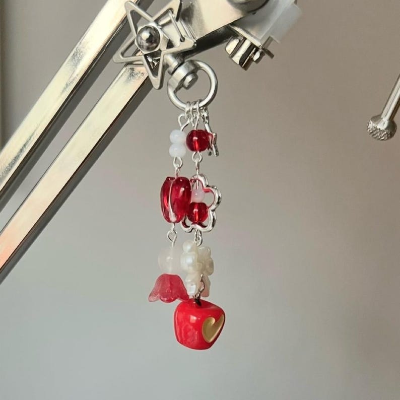 Valentine’s Heart Apple Heisei Retro Dtdeco Juminocore Keychain
