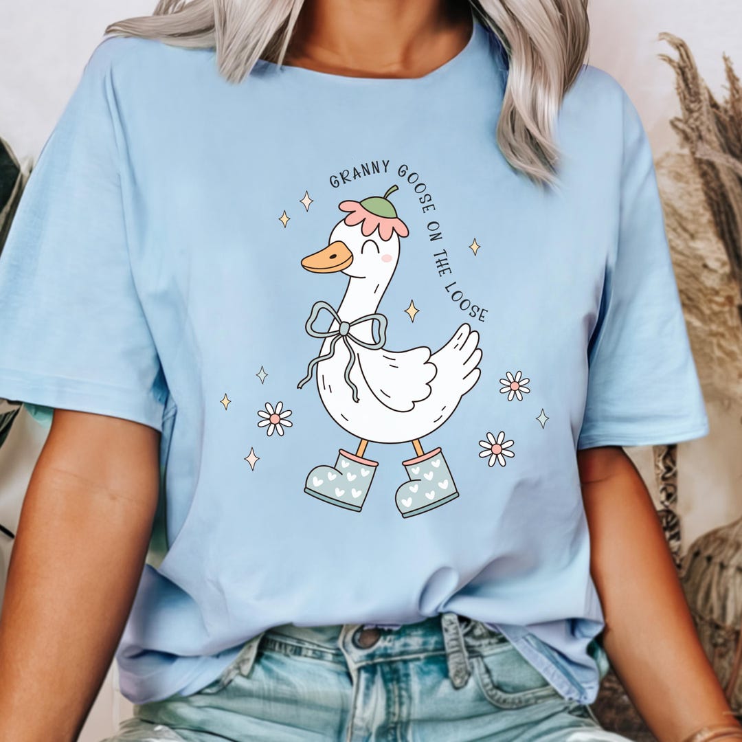 Funny Grandma Goose on Loose Shirt, Silly Goose Tee, Cool Grandma Shirt ...