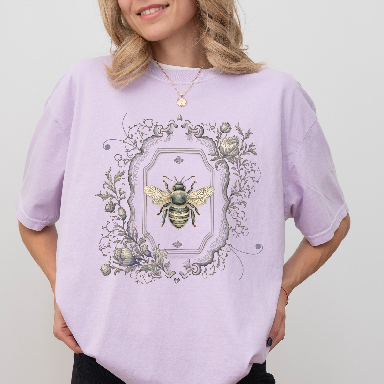 Bee Botanical Floral Shirt, Cute Bee Shirt, Vintage Cottagecore Bee ...