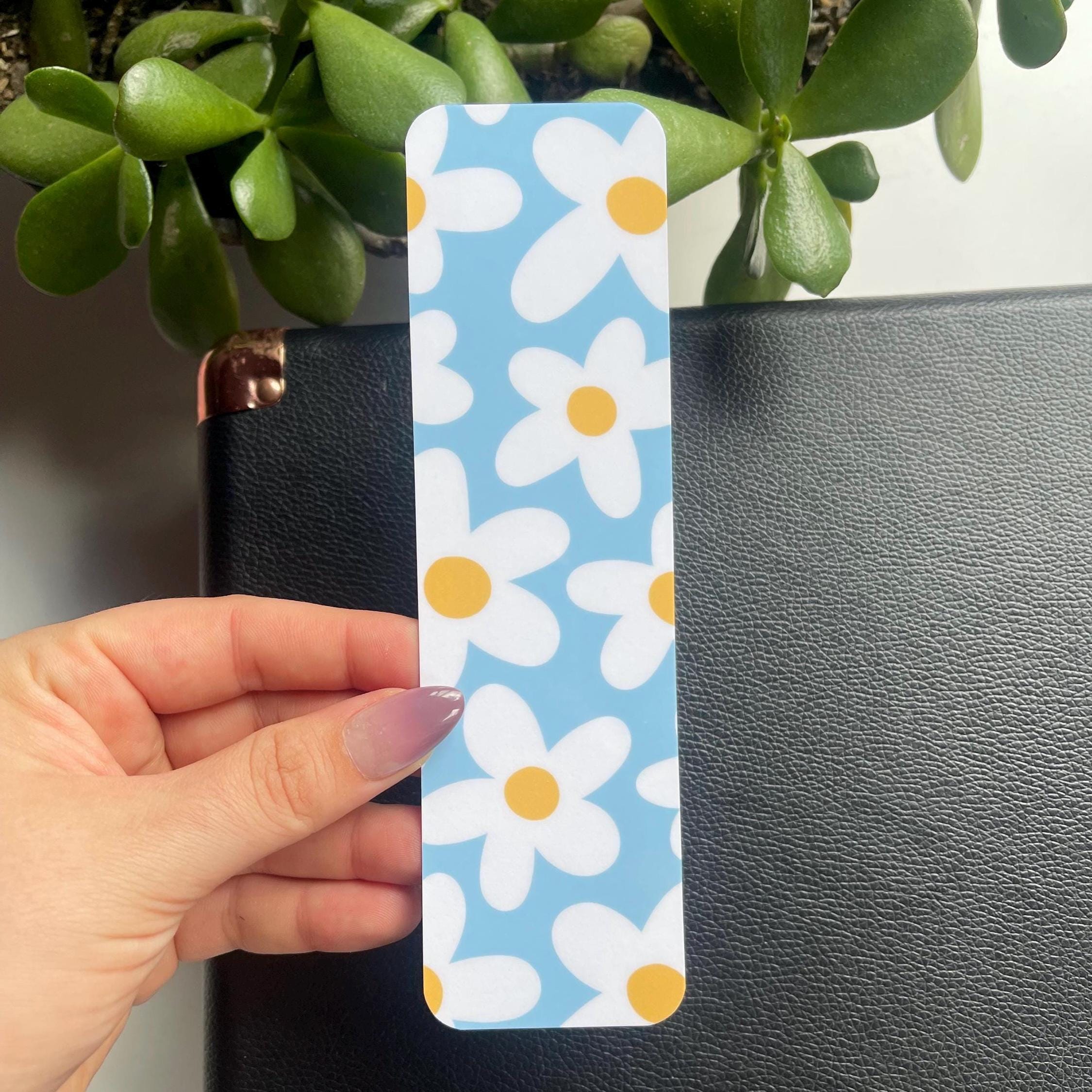 Light Blue Floral Bookmark | Aesthetic Flower Bookmark for Book Lovers ...
