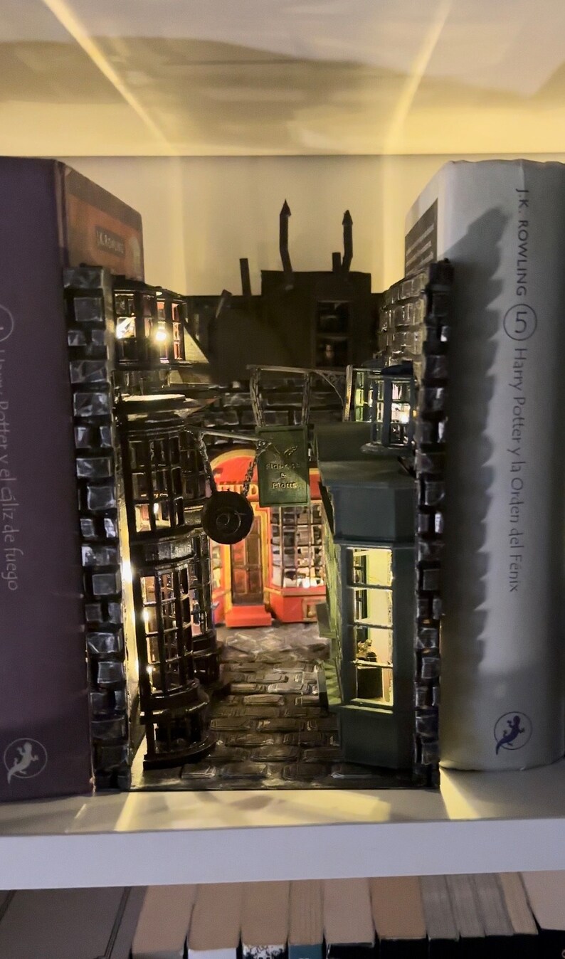 Harry P. Diagon Alley STL Bookend Booknook (digital) - Etsy