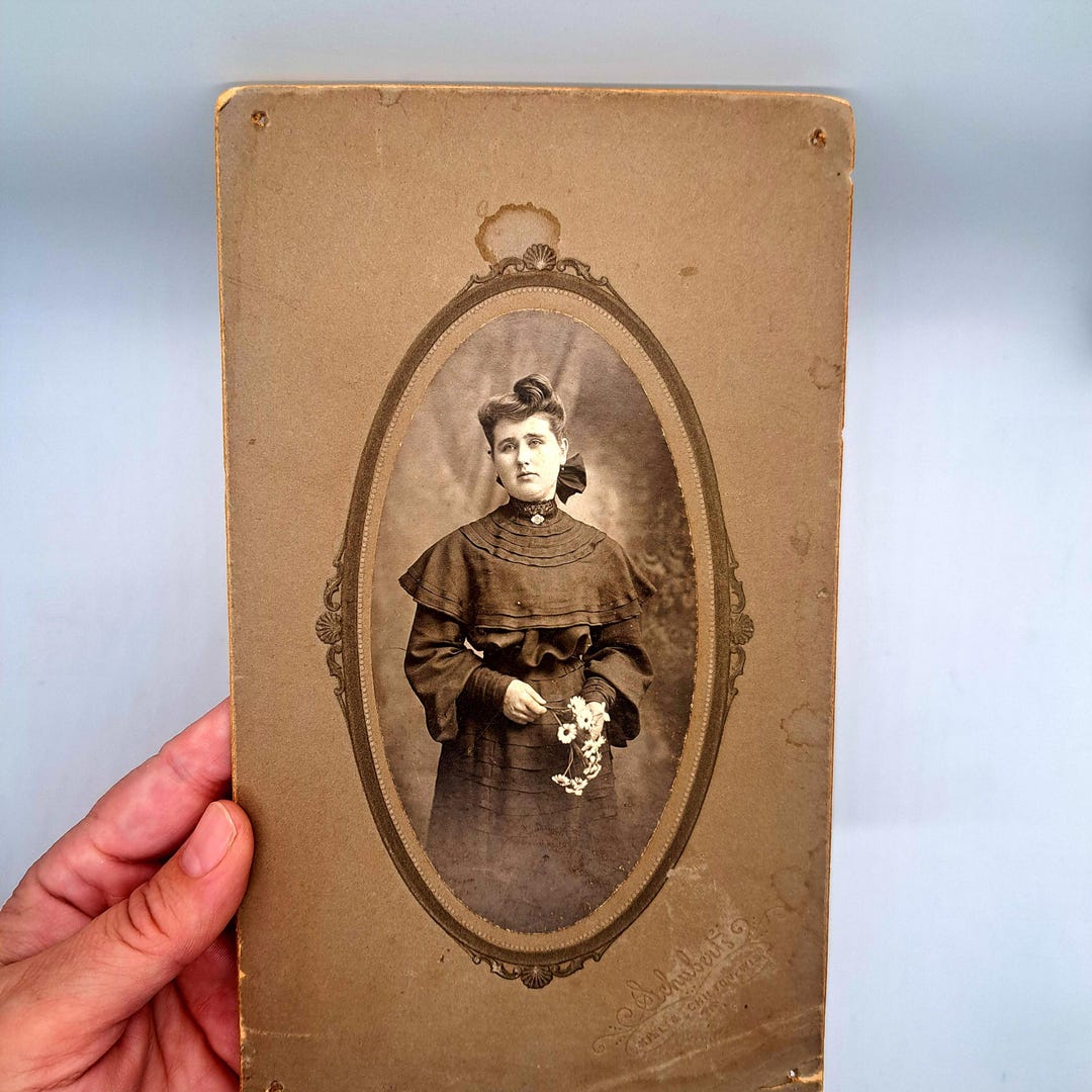 Antique Cabinet Card Photo | Victorian Woman Portrait - Etsy