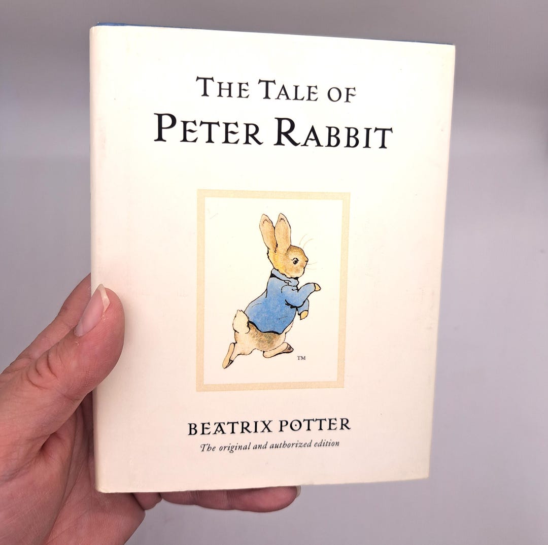 The Tale of Peter Rabbit Golden Book | Illustrated by Beatrix Potter ...