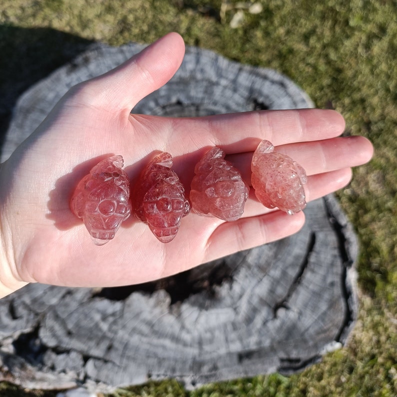 Master Carved Strawberry Quartz Money Frog Toad Crystal Carving ...