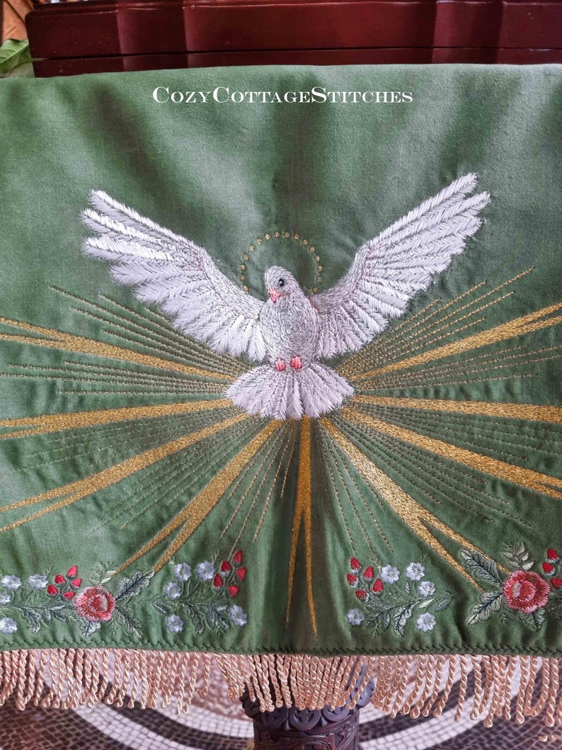 Holy Spirit Dove. Christian Liturgical. 10 Sizes. Digital Design File ...