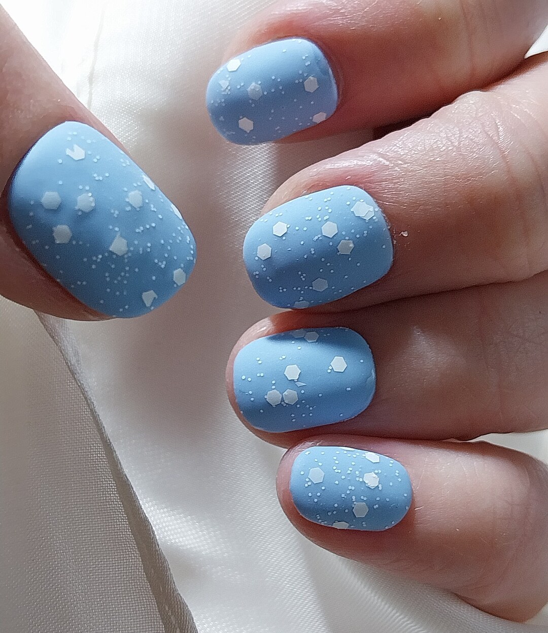 Press on Nails Kit SNOW - Etsy