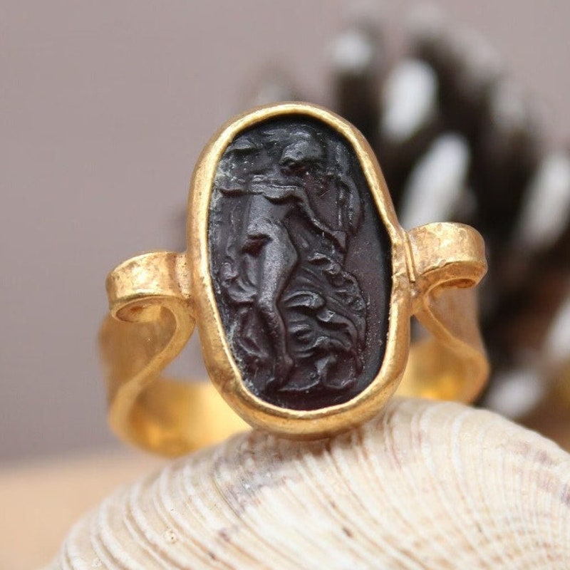 Monogram Onyx Signet Ring - Etsy
