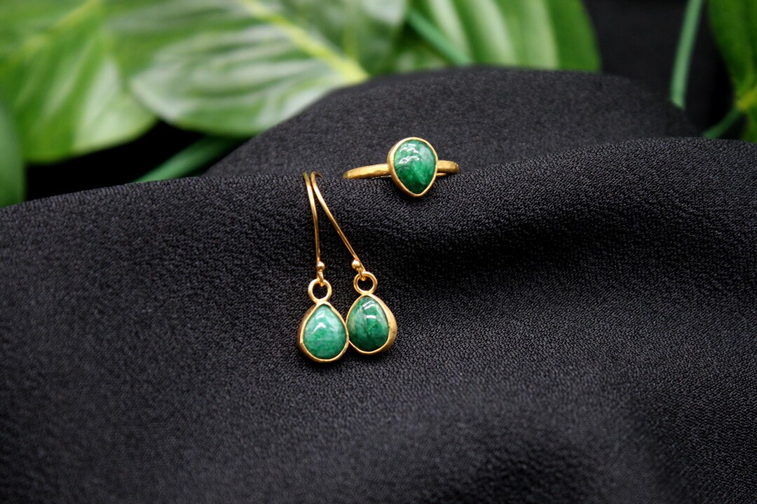 Natural Emerald Silver Set: Earrings and Ring – the Perfect Minimalist ...