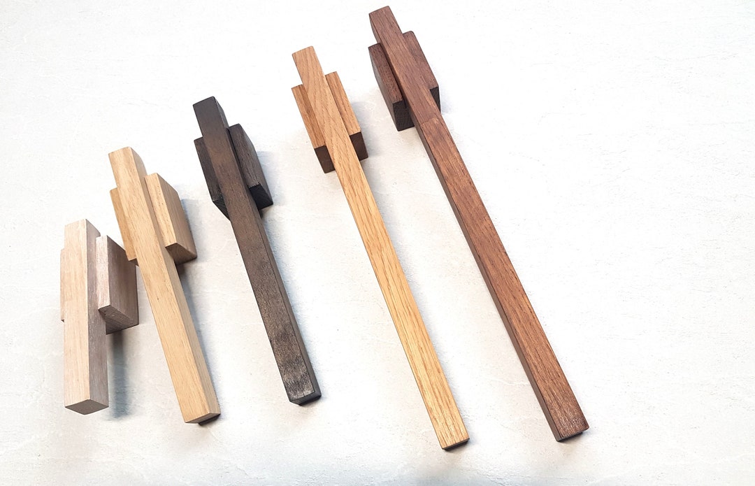 Long Modern Oak Wood Handles: Minimalist Kitchen Cabinet Pulls - Etsy