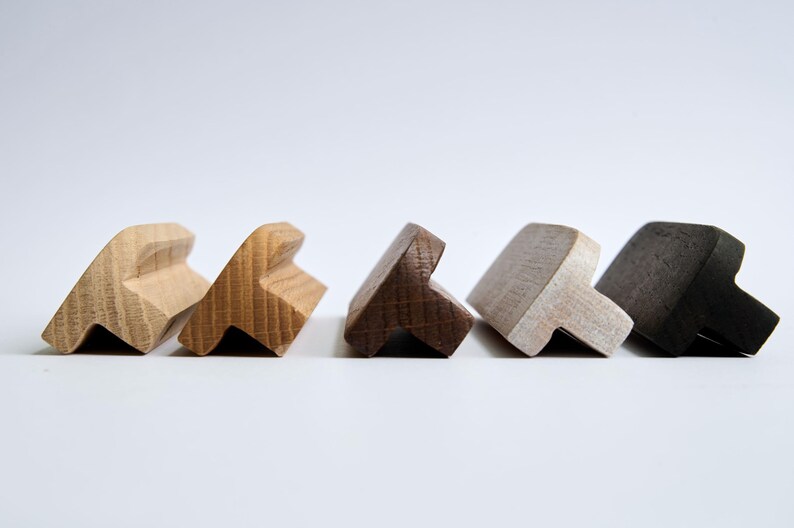 Handmade Oak Wooden Pulls: Minimalist Kitchen Cabinet Hardware - Etsy
