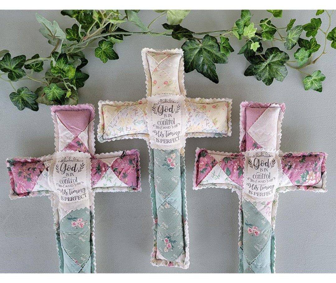 Vintage Quilt Cross Pillow| Repurposed Antique Quilt| Farmhouse ...