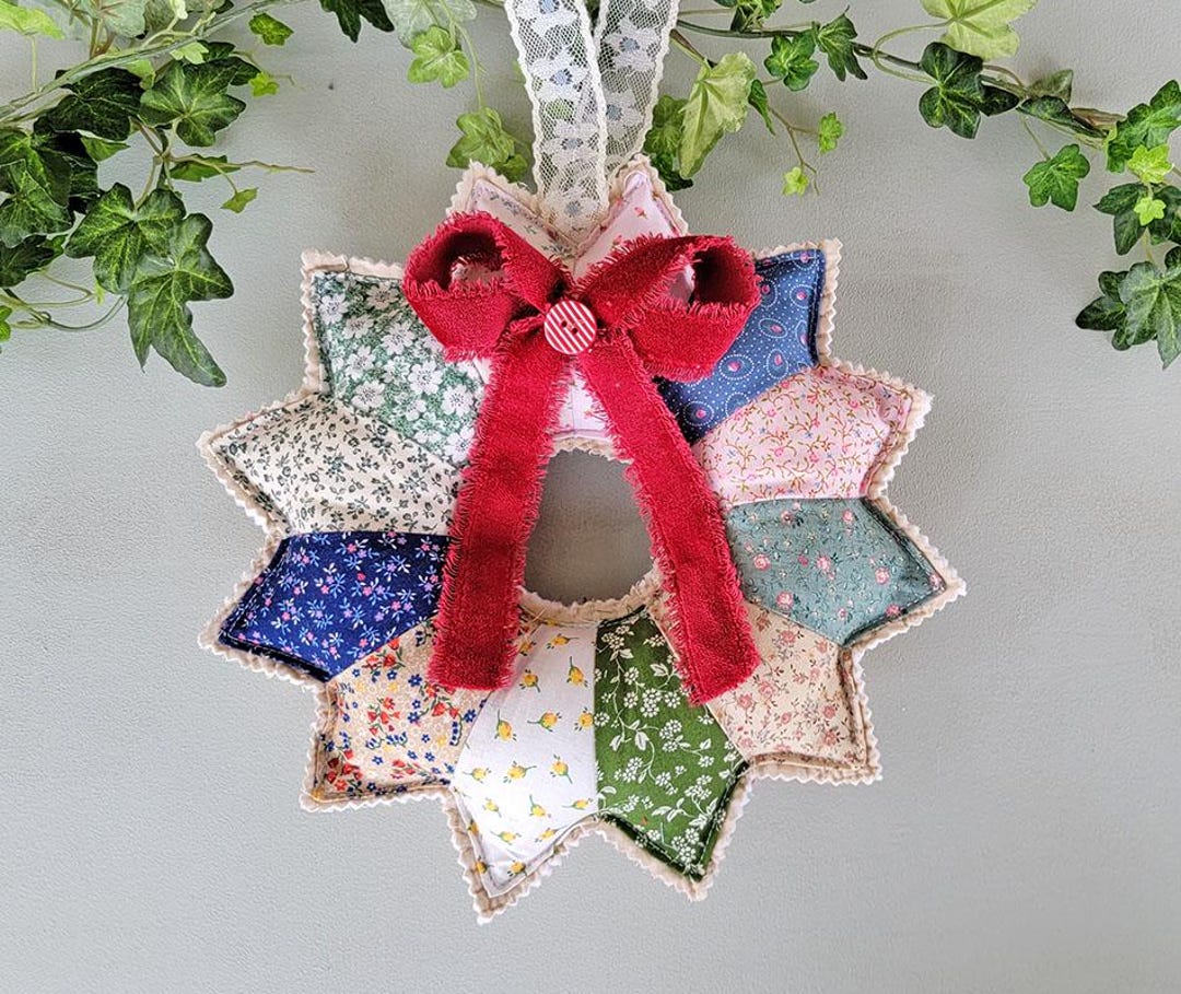 Vintage Christmas Wreath| Christmas Quilted Wreath| Stuffed Vintage ...