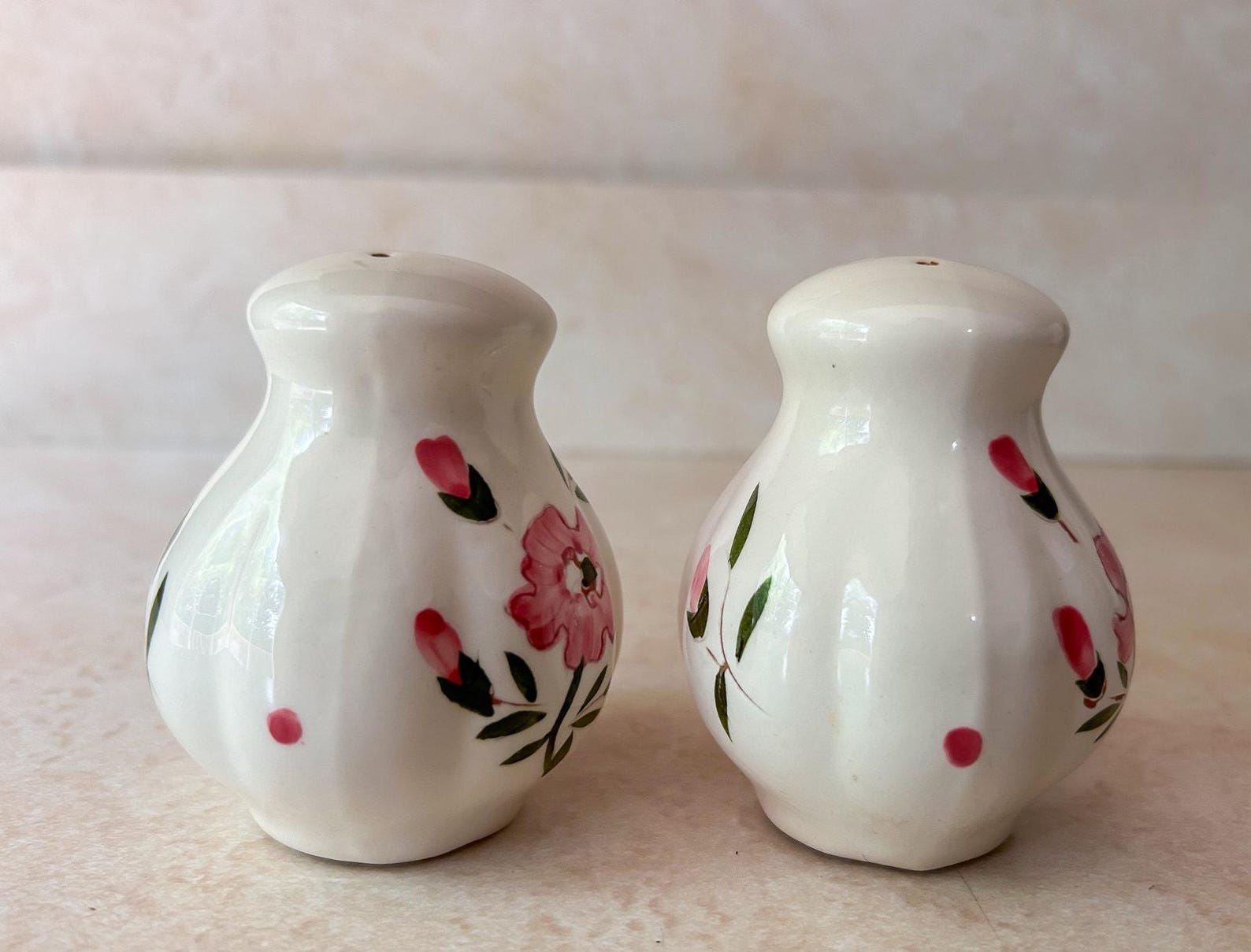 1970s Colonial Rose Salt & Pepper Shakers by Stangl - Etsy