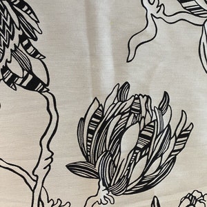 Mod Retro Black & White Floral Botanical Reversible Fabric Sample Stark ...