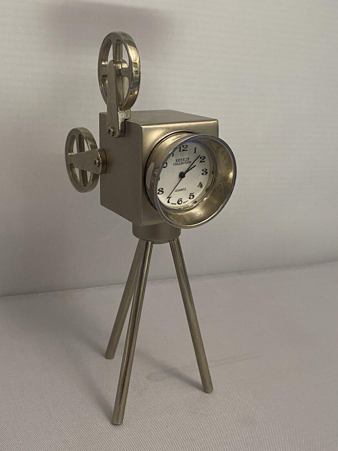 Die Cast Silver Metal Movie Cinema Projector Clock Desk Breeze ...