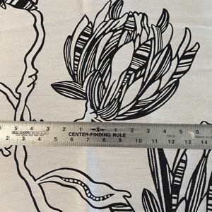 Mod Retro Black & White Floral Botanical Reversible Fabric Sample Stark ...