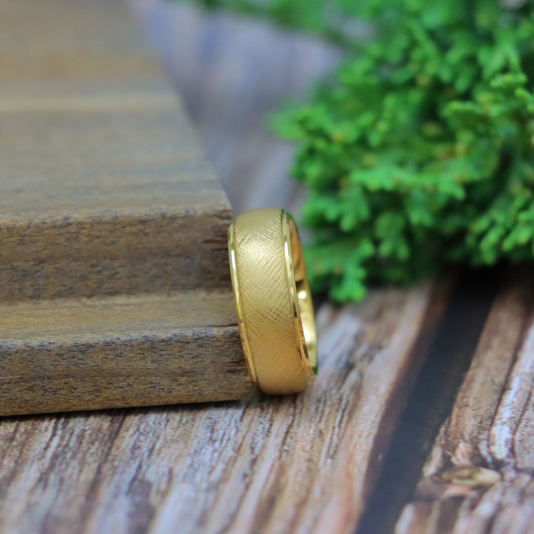 Florentine Brushed Finish Ring, Men's Gold Tungsten Ring, Men’s Wedding ...
