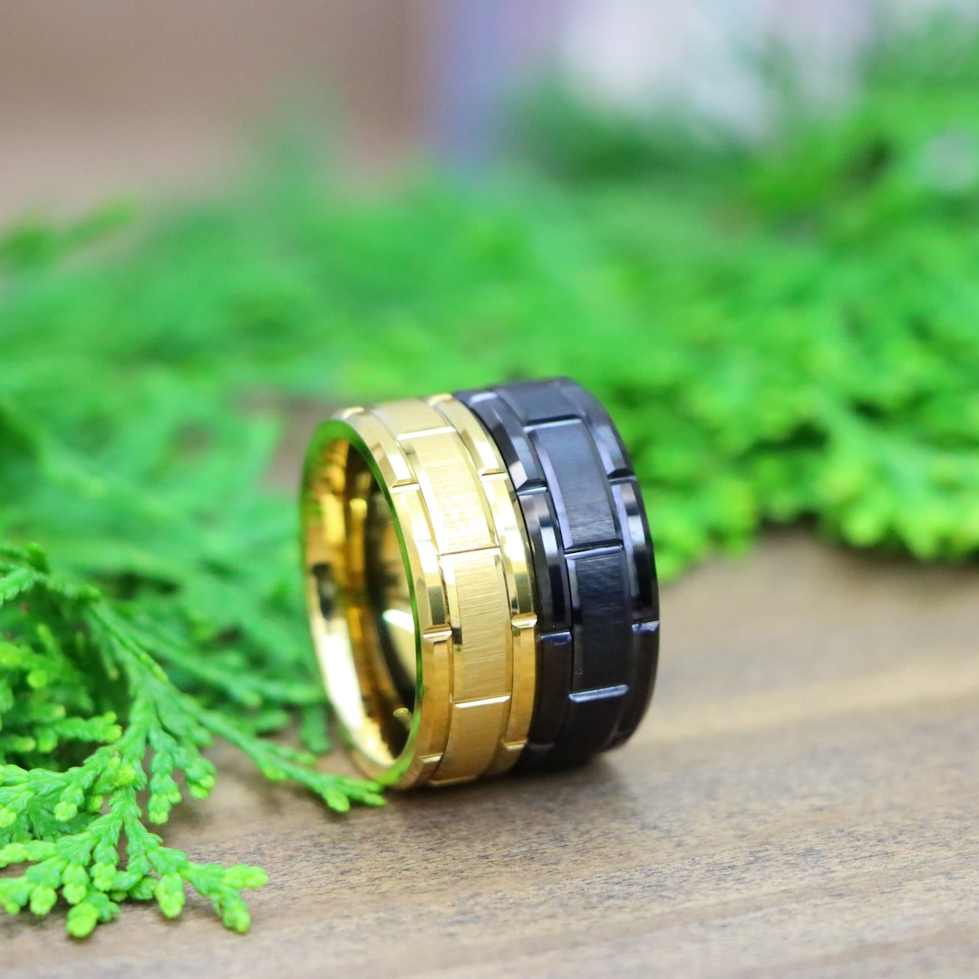 Gold Tungsten Wedding Band, Brick Pattern Brushed Center, Men’s Wedding ...