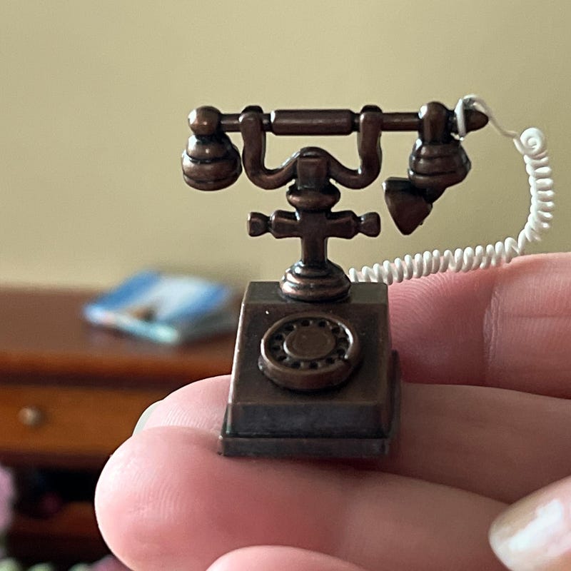 Telegraph Sofia E Candydoll Model - Etsy Canada