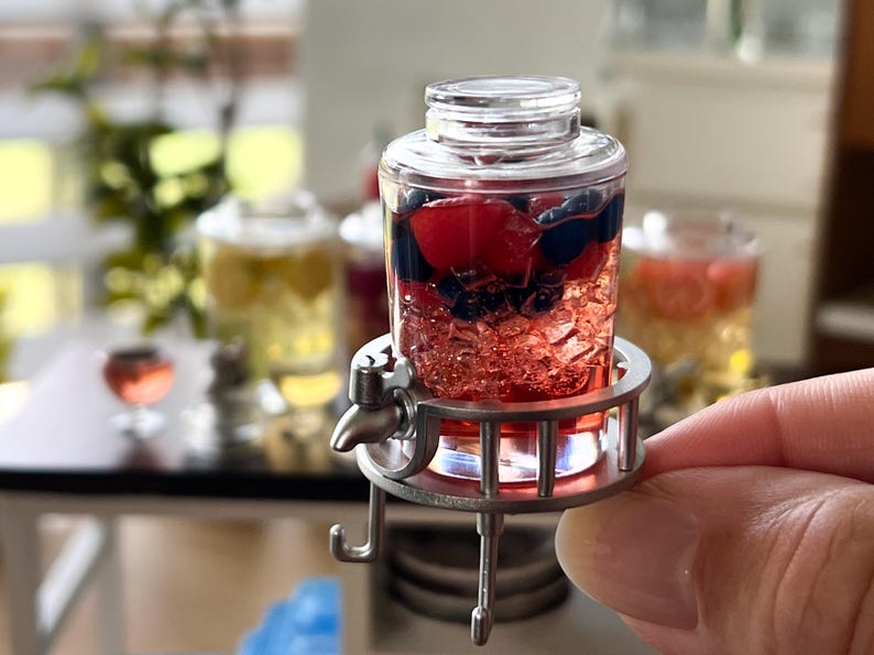 Miniature Juice Dispenser With Cup 1:12 Scale – Dollhouse Lemonade ...